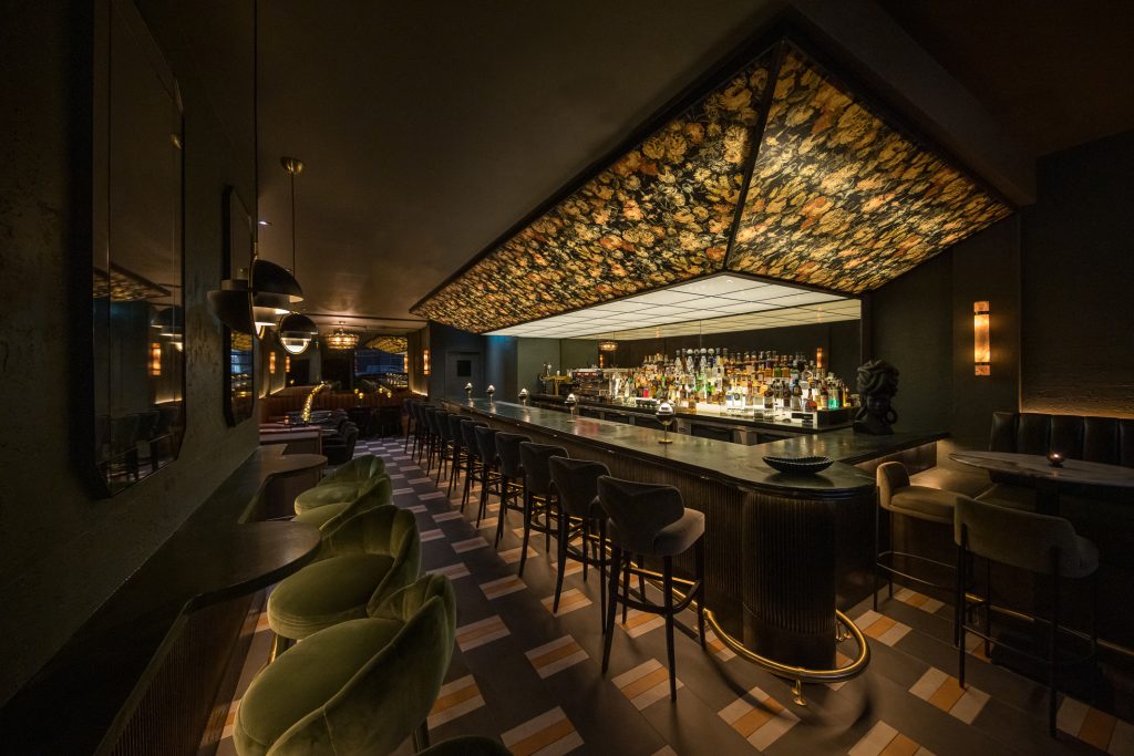 Bar Roma - Solid Design Creative